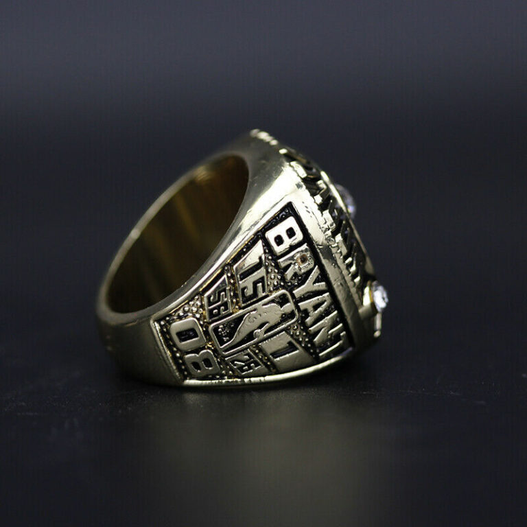 Los Angeles Lakers 2001 Kobe Bryant NBA championship ring replica - MVP ...