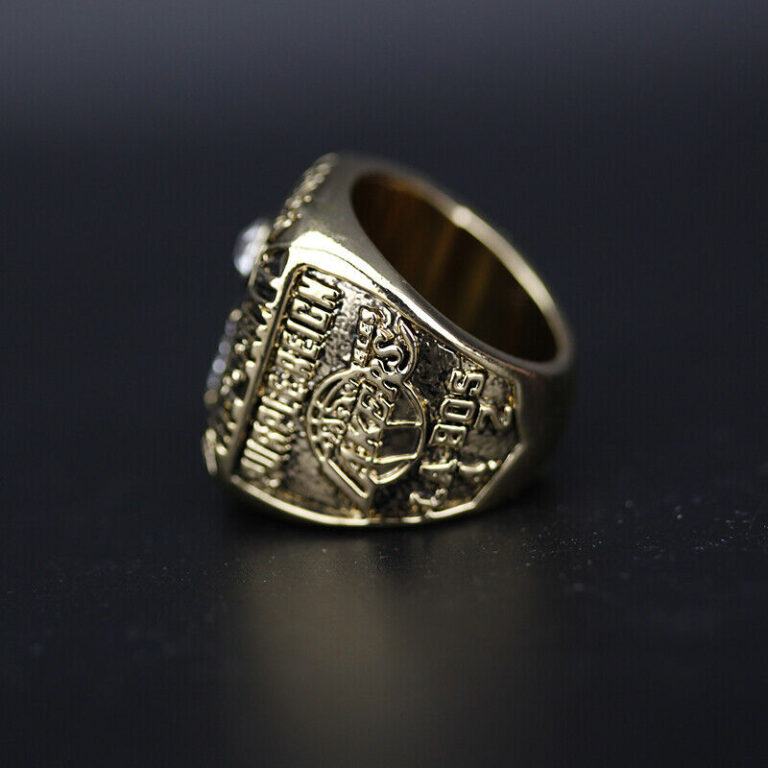 Los Angeles Lakers 1985 Kareem Abdul-Jabbar NBA championship ring ...