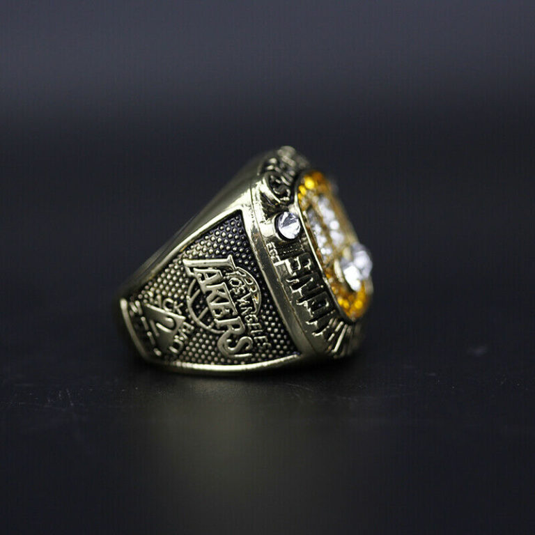 Los Angeles Lakers 2001 Kobe Bryant NBA championship ring replica - MVP ...