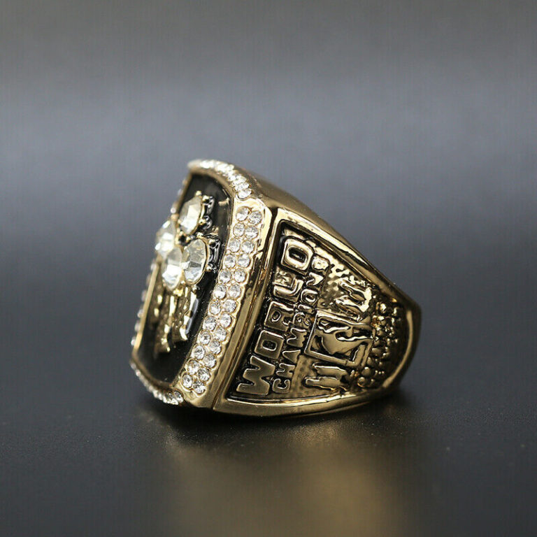 1996 Chicago Bulls NBA championship ring replica - MVP Ring