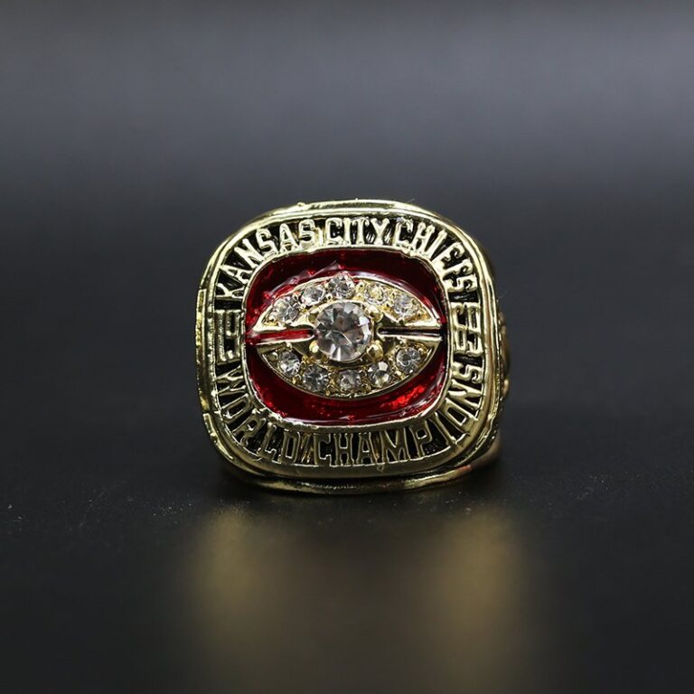 Kansas City Chiefs 1969 Warren McVea championship ring - MVP Ring