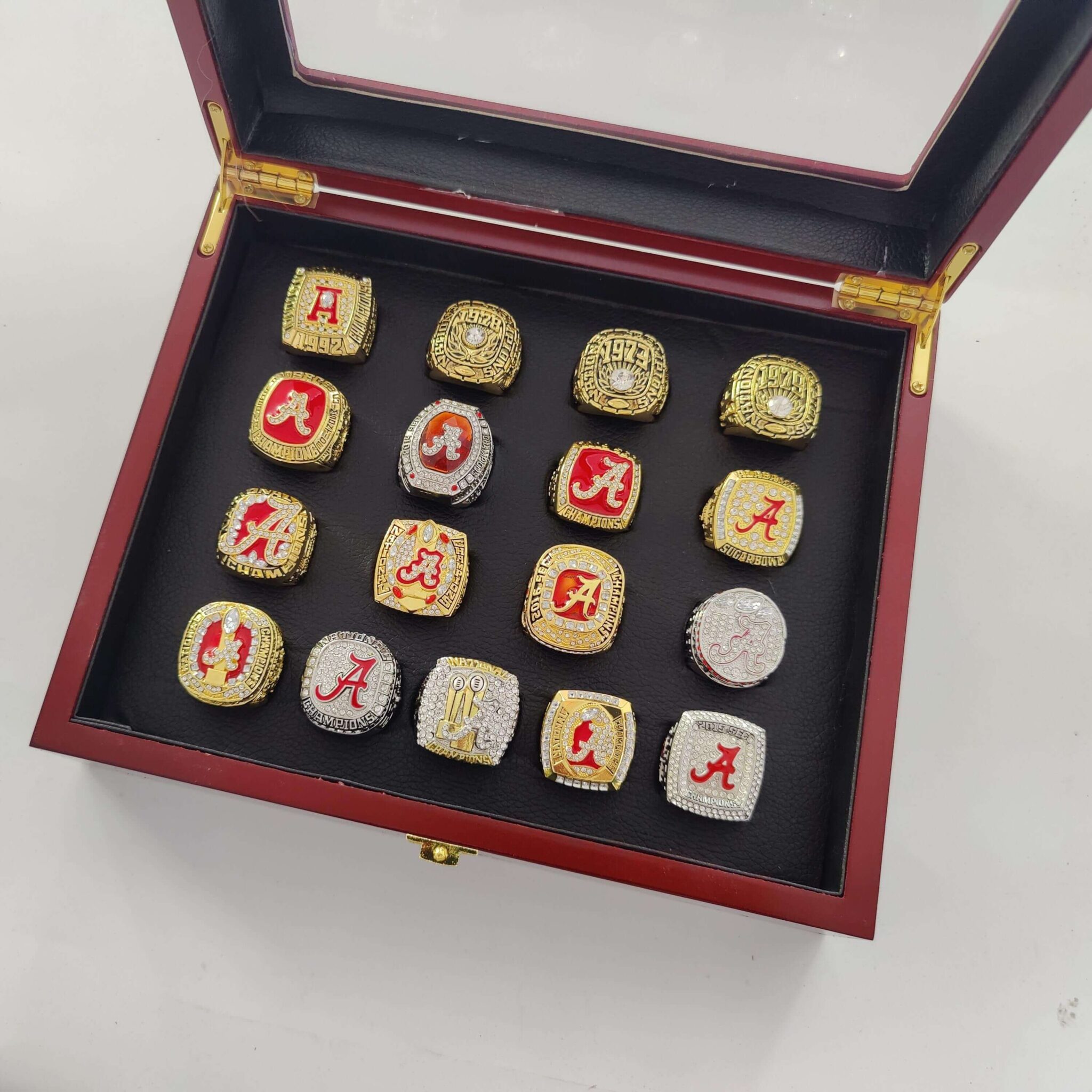 9 Georgia Bulldogs NCAA championship rings collection - MVP Ring