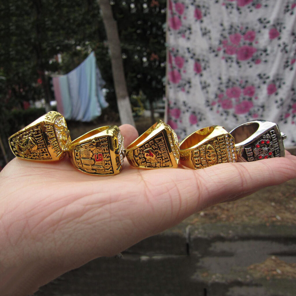 5 Calgary Stampeders Grey Cup Championship championship rings ...
