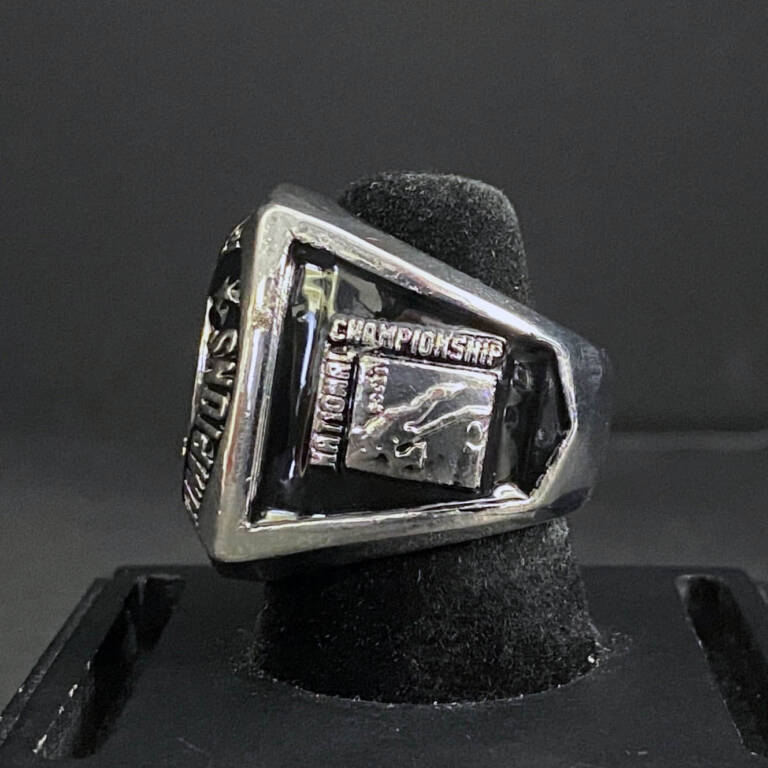 2012 USA Hockey National championship ring - MVP Ring