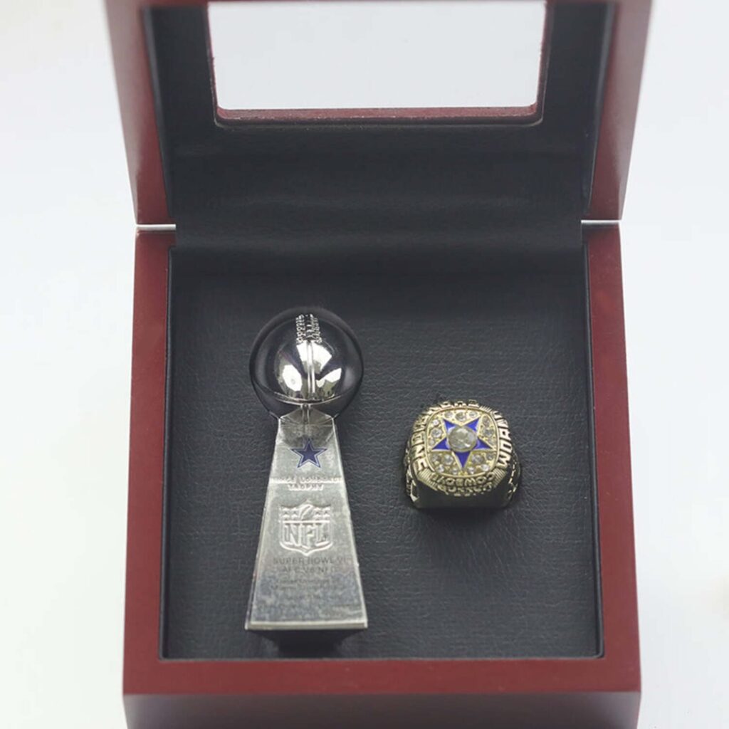 1972 Dallas Cowboys championship ring gold color & trophy - MVP Ring
