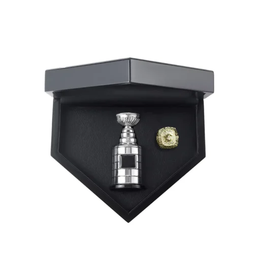 1989 Calgary Flames NHL championship ring & Stanley Cup Trophy - MVP Ring